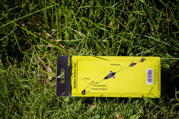 Hotový Náväzec - BLACK CAT WORM RIVER RIG 2,00M